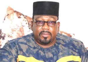 Œuvre : La triade de sang, Dr Dramane Konaté - le média du livre